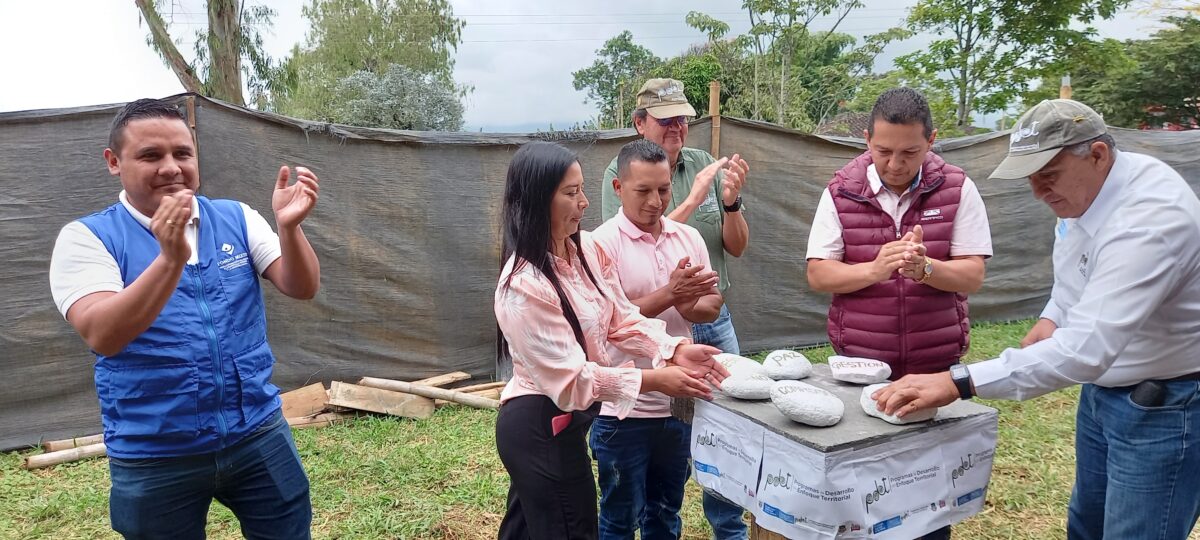ACTO SIMBÓLICO EN LA VEREDA SAN JOSÉ,MUNICIPIO DE PIENDAMÓ – CAUCA ...
