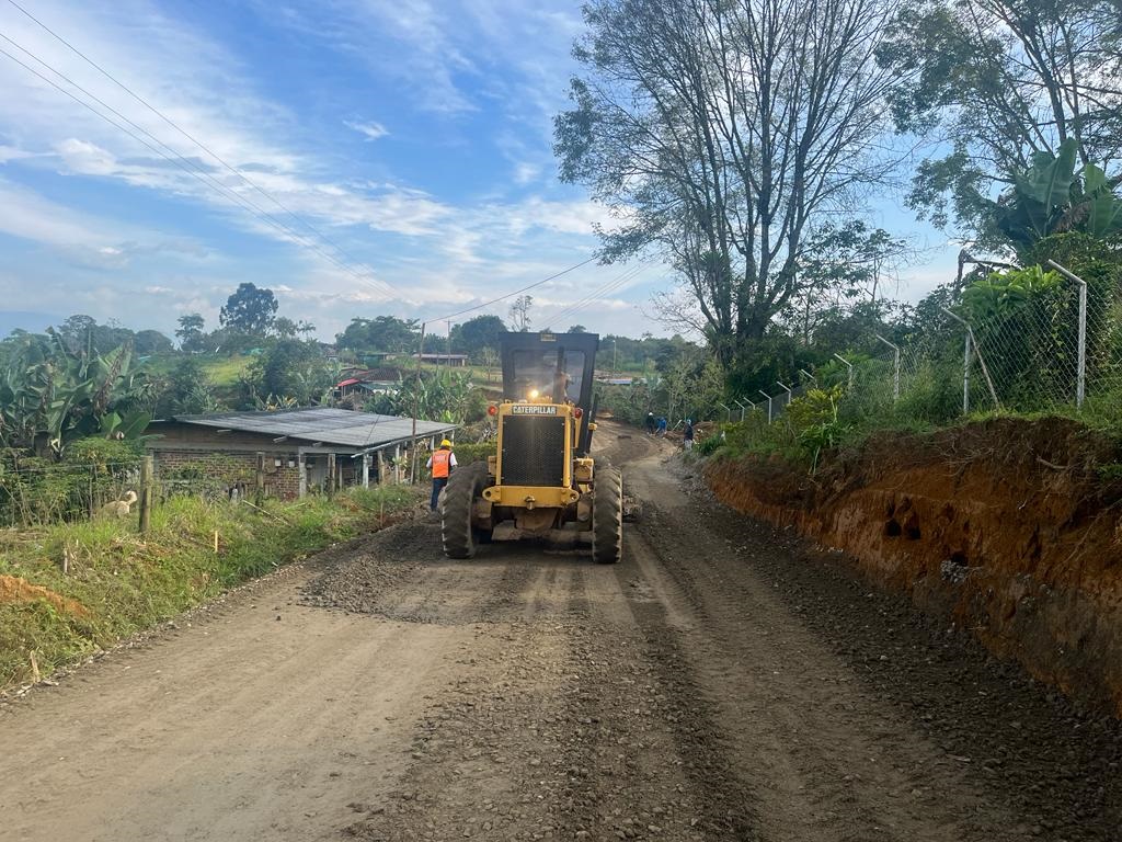 Así va la vía que de la vereda San José comunica con Piendamó